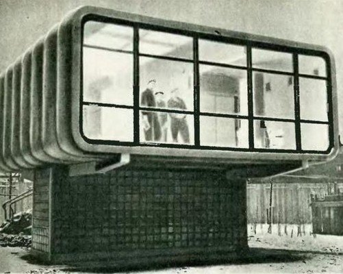 Soviet prototype of a plastic house built in the early 60′s