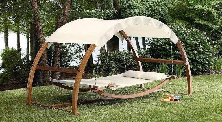 Makeshift House: 8 Remarkable Examples of Makeshift Homes